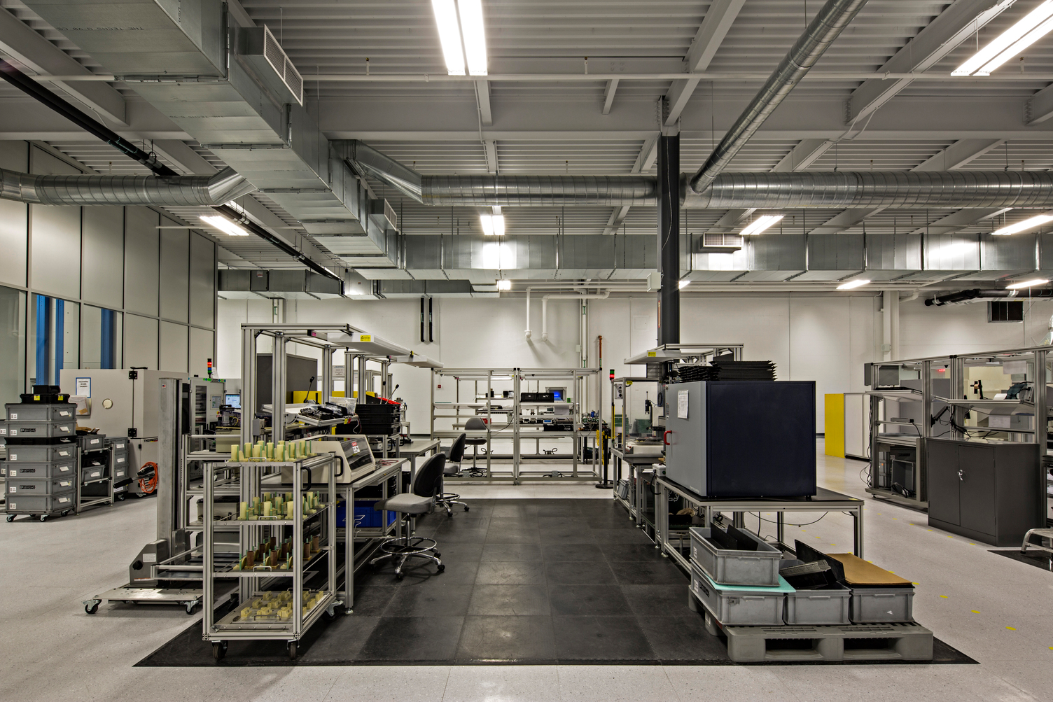 Phoenix Contact Office - Warehaus